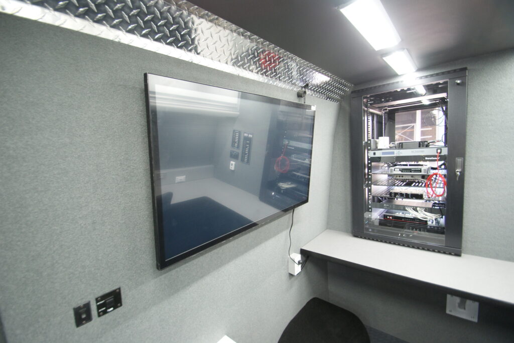 Command 3WS | Mobile Concepts